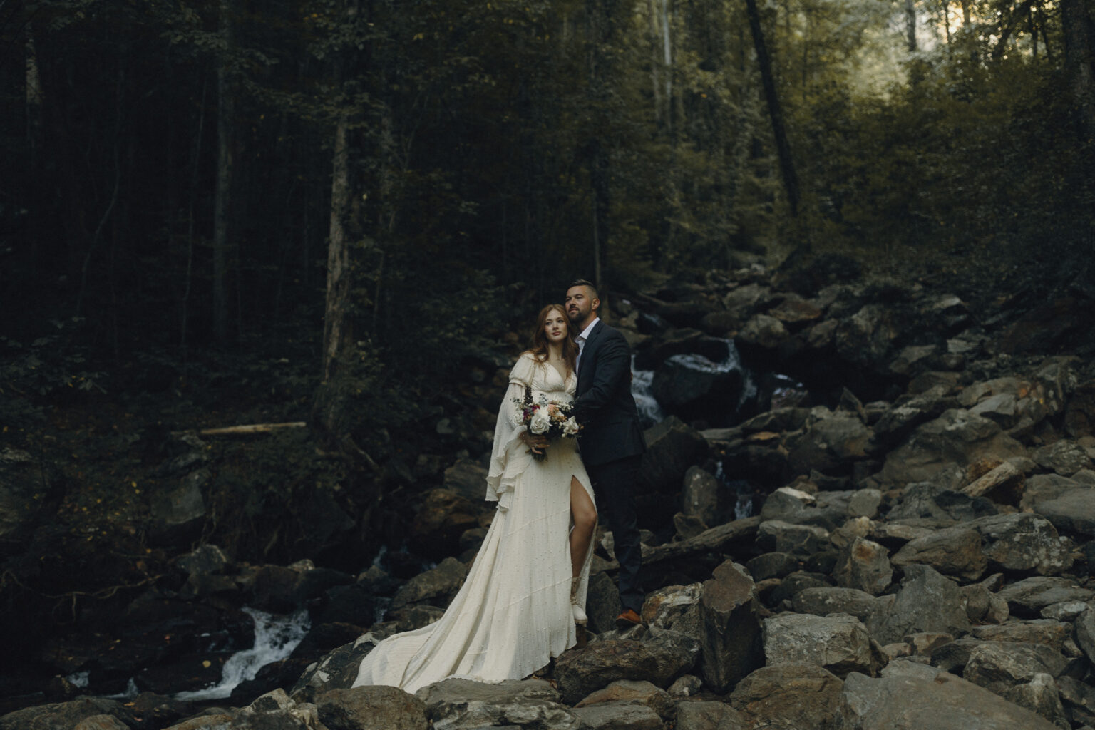 An Enchanting Elopement at Amicalola Falls State Park ...